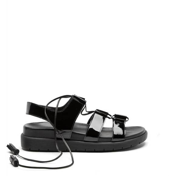 La CANADIENNE | Shoes | New La Canadienne Womens Rambler Slip On Lace ...